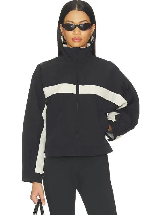 Lioness Essential Windbreaker - Black