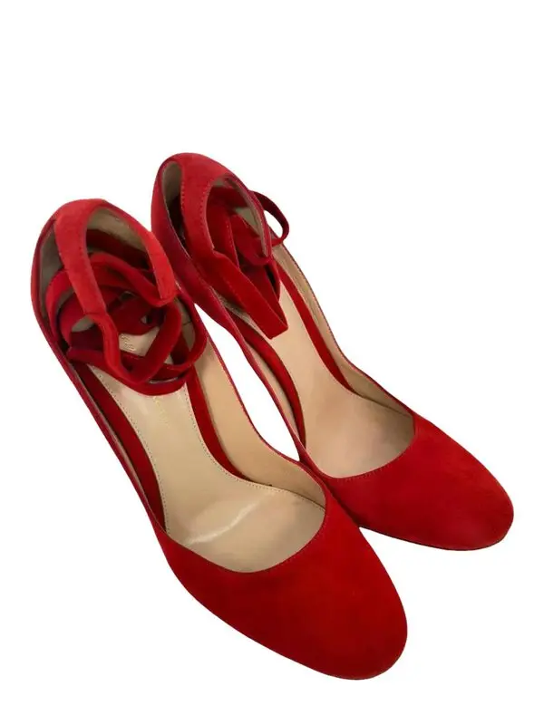 GIANVITO ROSSI Suede Strappy Round-toe Pumps - Red