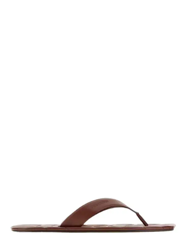 JW Anderson Leaf Quilted Flip-flops - Brown