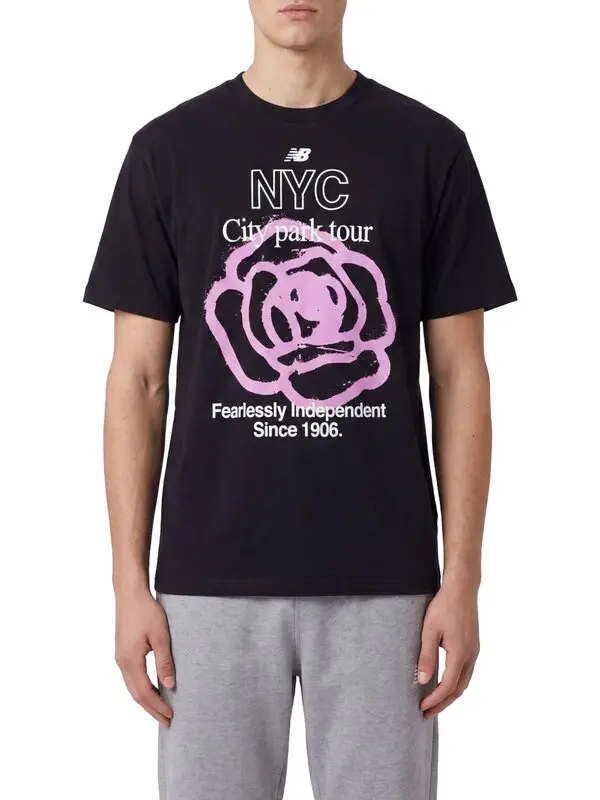 NEW BALANCE Crew Neck T-shirt In Cotton Blend With Printed Graphic Logo - Black