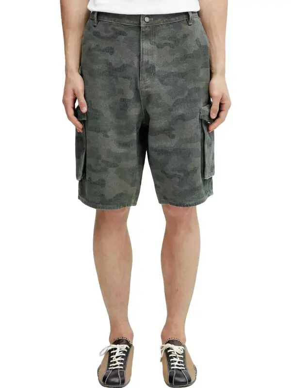 DAILY PAPER Camouflage Print Cargo Shorts - Green