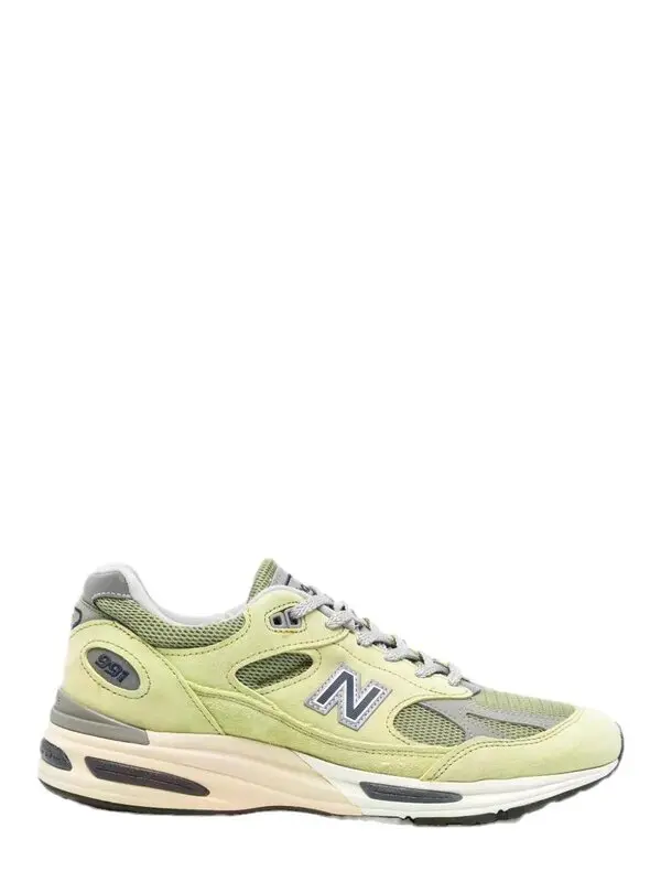 NEW BALANCE 991v2 Panelled Sneakers - Green