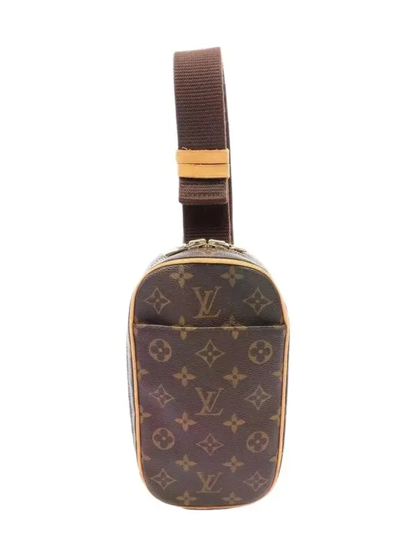 LOUIS VUITTON 2004 Pochette Ganju Monogram Canvas Crossbody Bag - Brown