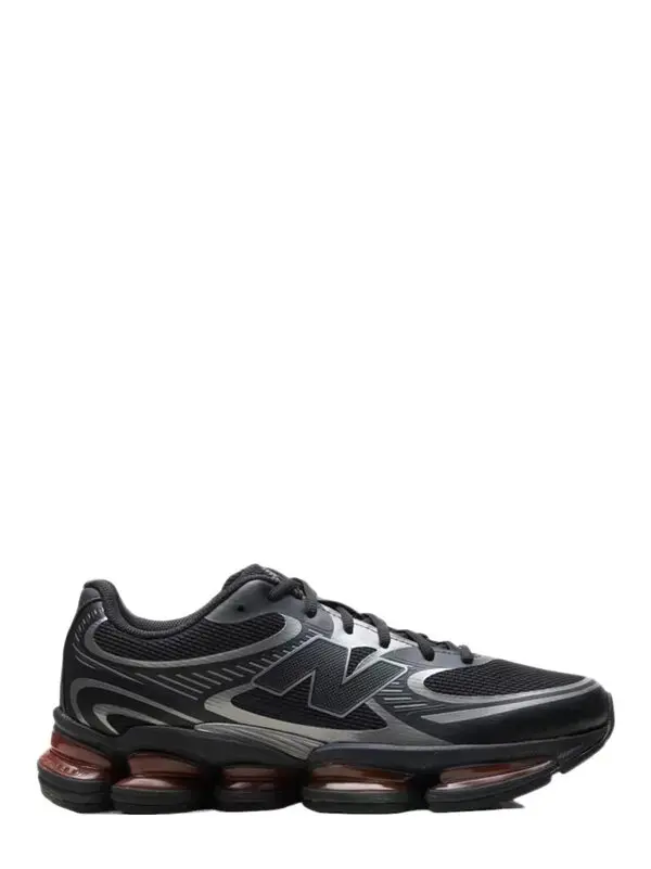 NEW BALANCE 2000 Lace-up Chunky Rubber Sole Sneakers - Black