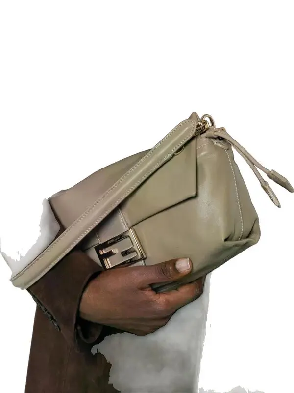 Fendi Medium Baguette Leather Shoulder Bag - Neutrals