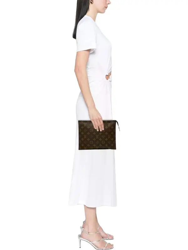LOUIS VUITTON 2004 Monogram Toiletry Pouch 26 Clutch Bag - Brown