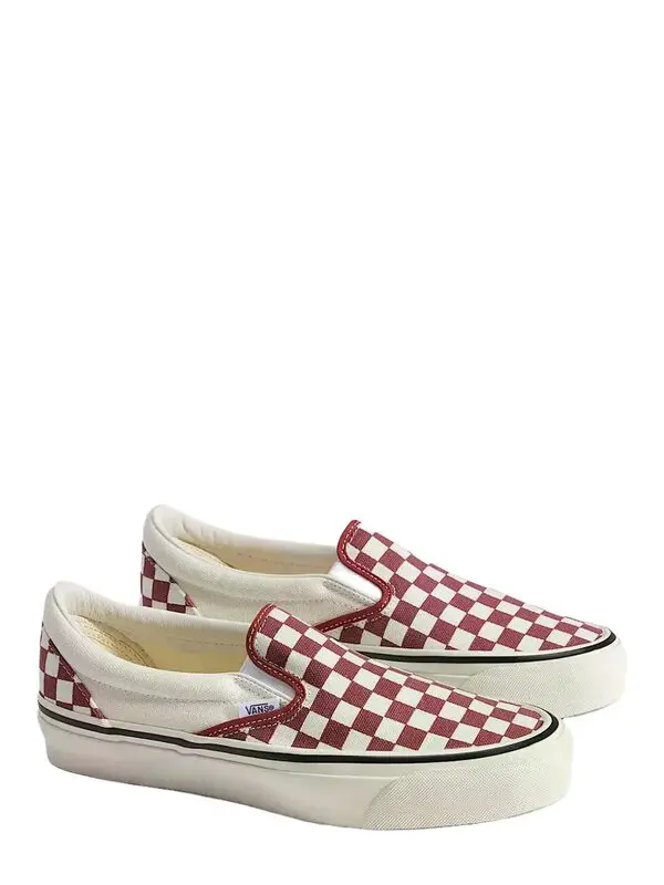 VANS Premium Classic Slip-on Shoes - Red