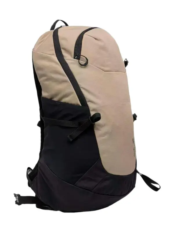 JACK WOLFSKIN Astro Vent 24 Logo-print Panelled Backpack - Neutrals