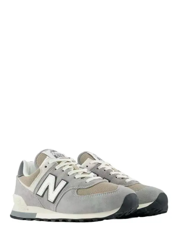 NEW BALANCE 574 Shoes - Grey