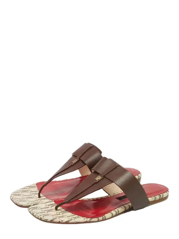 Carolina Herrera Logo Plaque Thong Sandals - Brown