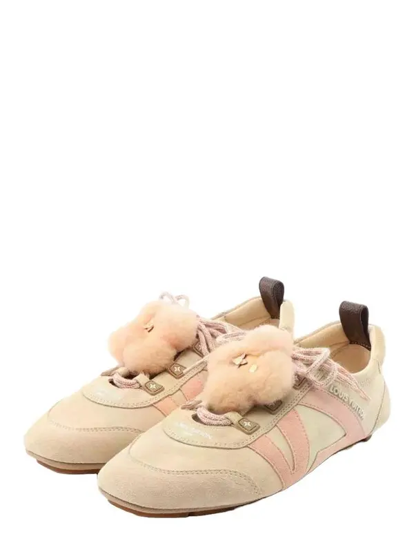 LOUIS VUITTON Suede Low-top Sneakers - Neutrals