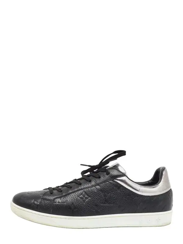 LOUIS VUITTON Monogram Pattern Leather Sneakers - Black