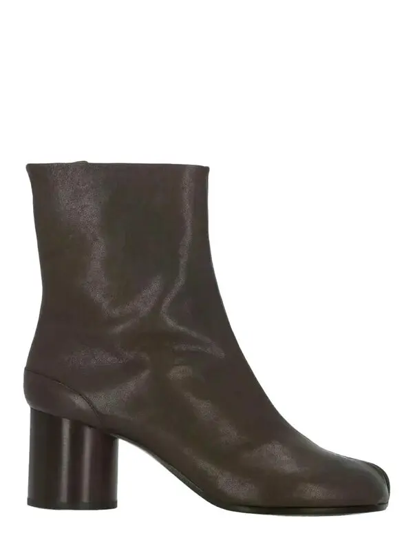 MAISON MARGIELA Tabi Ankle Boots With Rear Hooks - Brown