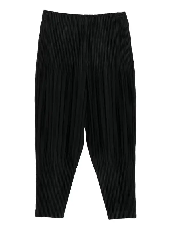 Issey Miyake Pleated Tapered Cropped Trousers - Black