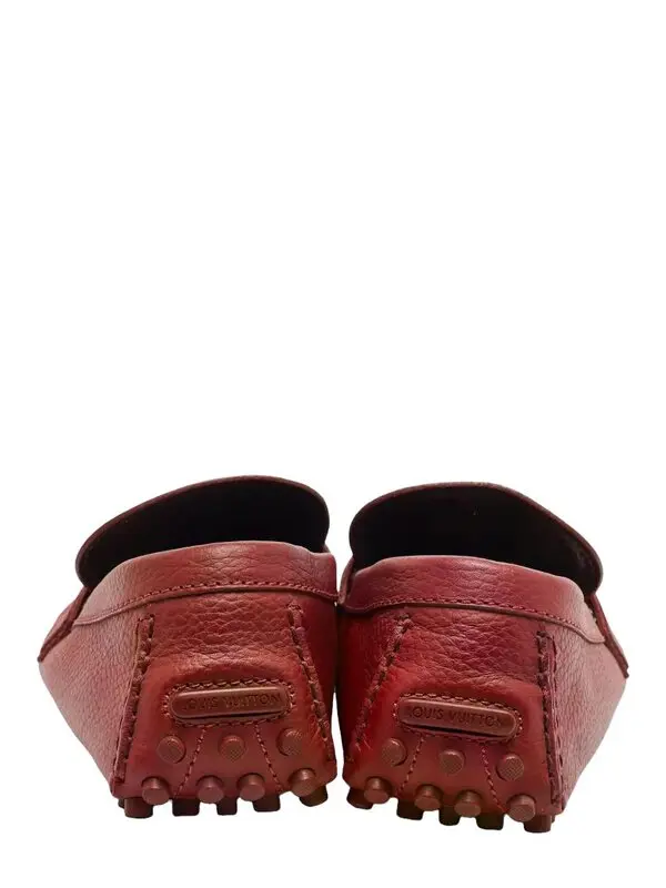 LOUIS VUITTON Grained Leather Loafers With Plaque - Red