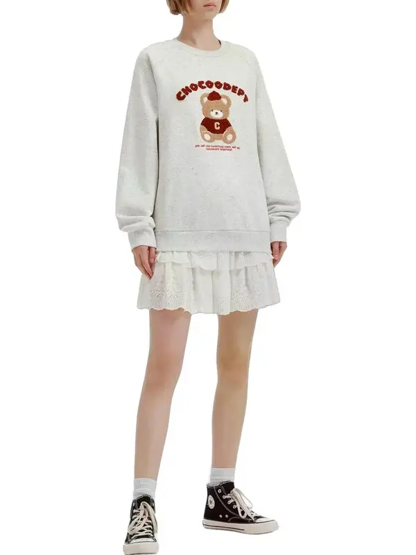 CHOCOOLATE Bear Patch Long Sleeve Sweatshirt - Grey