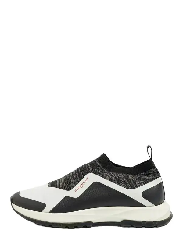 Givenchy Spectre Slip-on Low-top Sneakers - Black