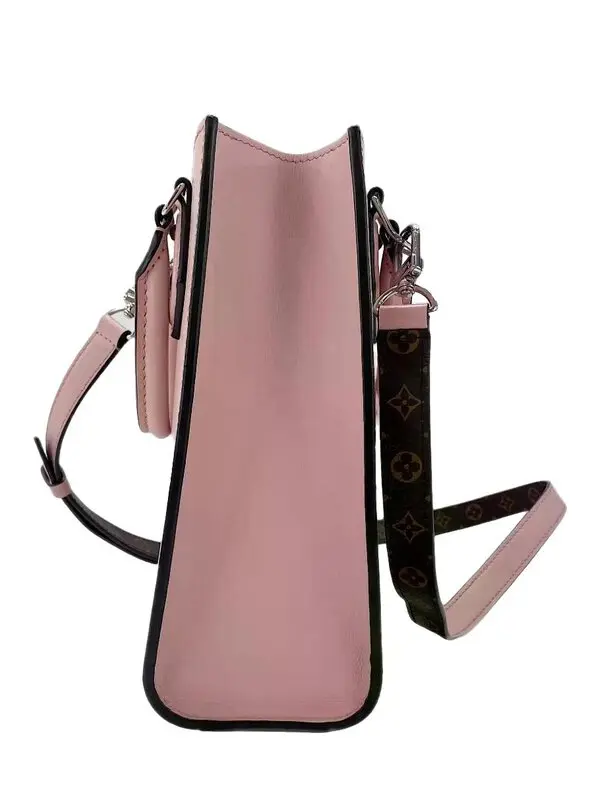 LOUIS VUITTON Epi Petit Sac Plat Handbag - Pink
