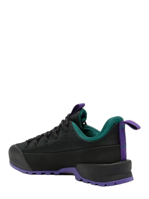 The North Face Grid-patterned Panelled Sneakers - Black