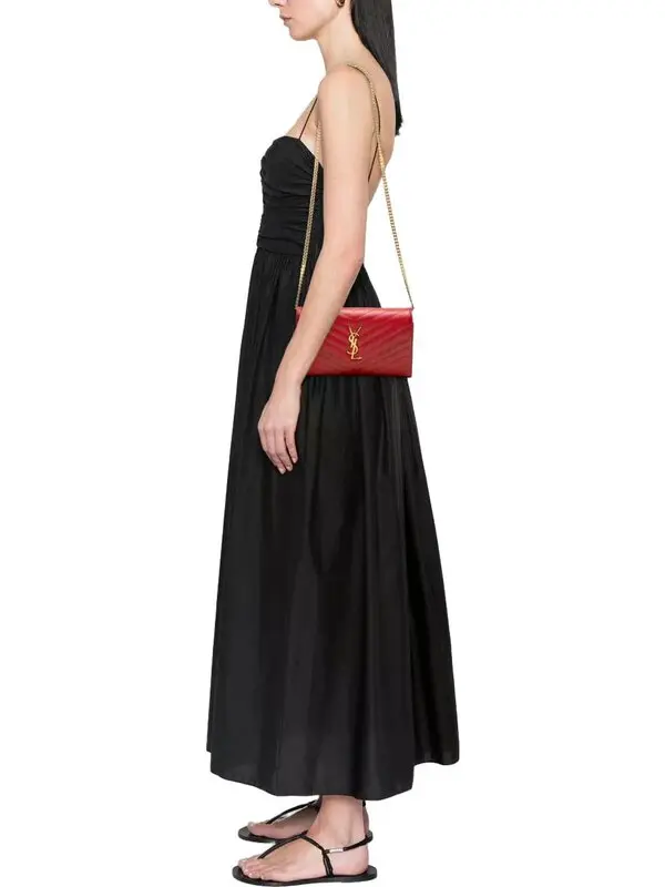 Saint Laurent Grain De Poudre Chevron Monogram Envelope Wallet On Chain Crossbody Bag - Red