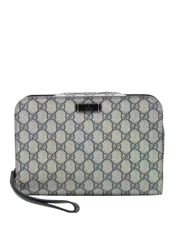 Gucci Gg Supreme Clutch Bag - Neutrals