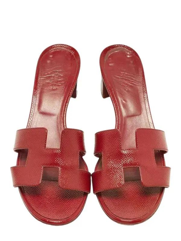Hermès Oasis Grained-leather Sandals - Red