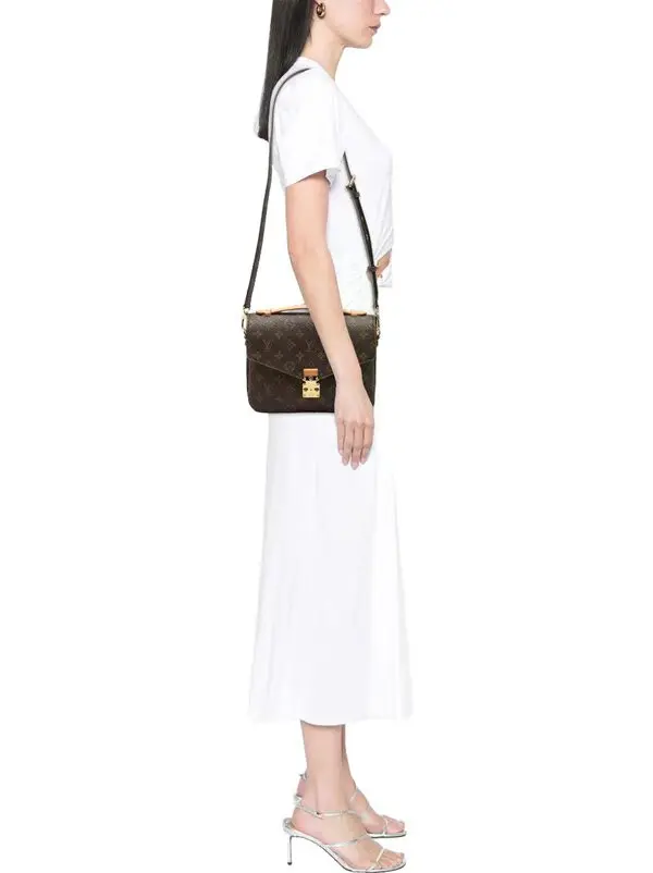 LOUIS VUITTON Monogram Pochette Metis Satchel - Brown