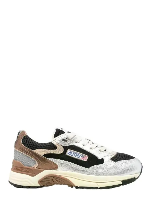 AUTRY Hyperway Panelled Leather Sneakers - Silver