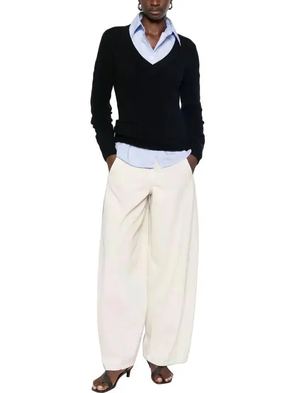 Closed V-neck Sweater - Black
