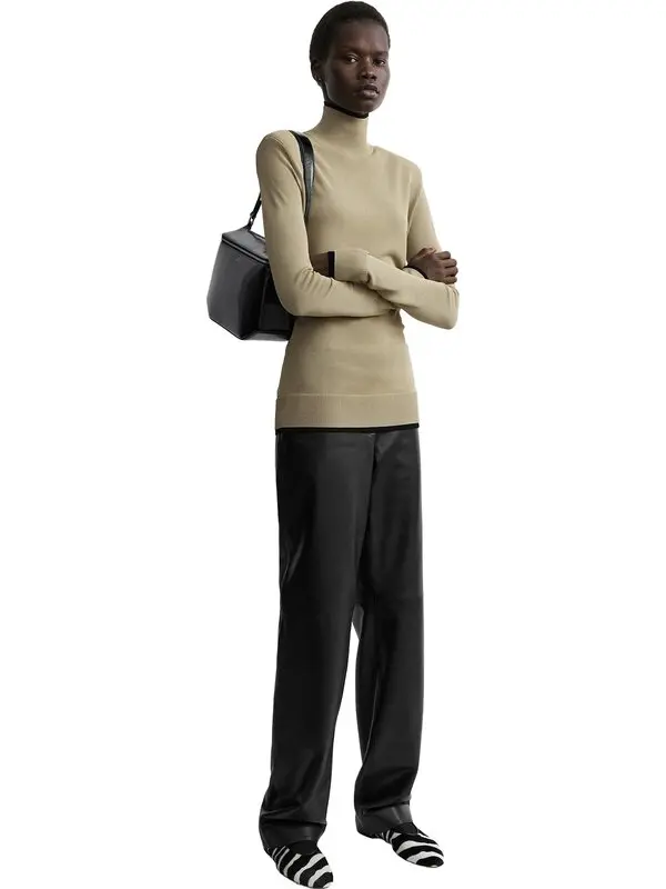TOTEME Fitted Ribbed Top - Sage