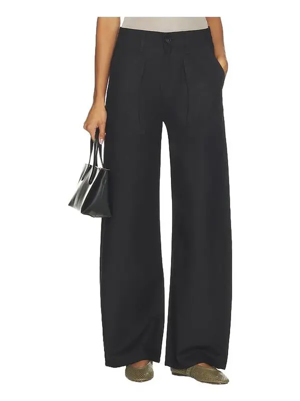 AGOLDE Low Curve Utility Jean In . Also - Black