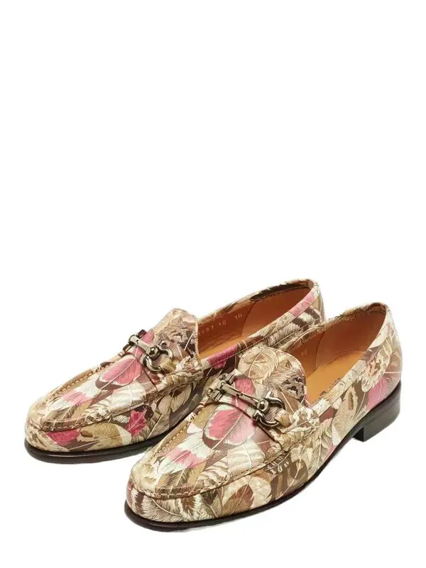 FERRAGAMO Gancini Loafers - Neutrals