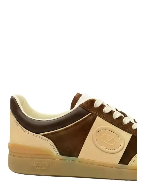 Valentino Garavani Vlogo Signature Leather Sneakers - Brown