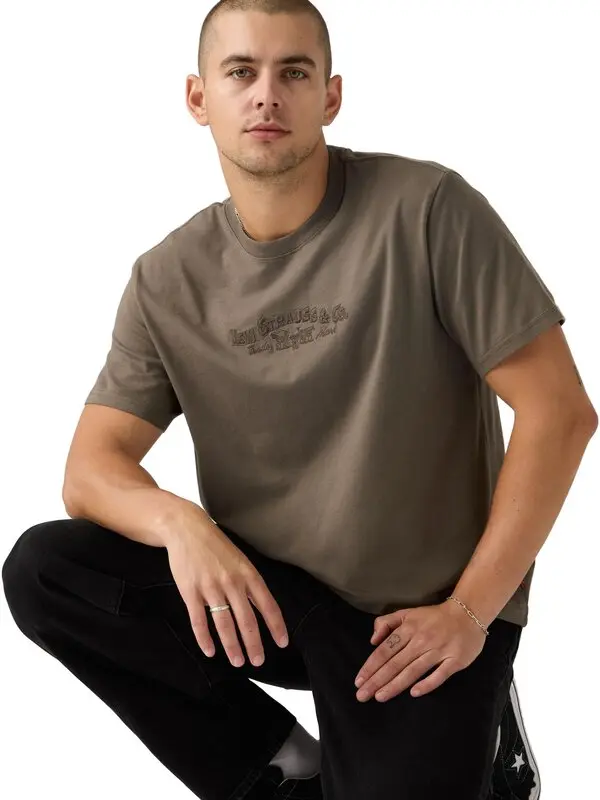 LEVI'S Relaxed Fit Tee - Brown