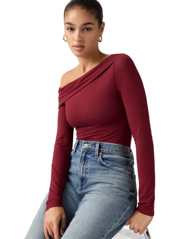 LEVI'S Clara Off Shoulder Long Sleeve Top - Red