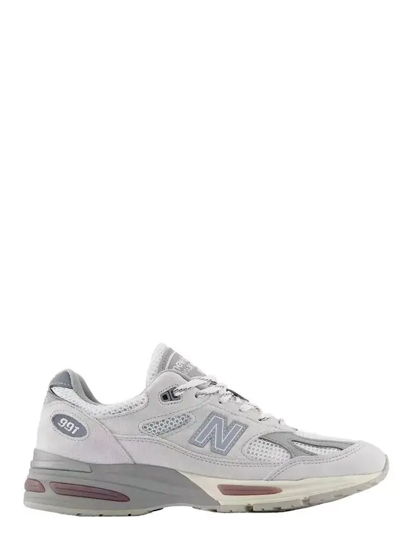 NEW BALANCE 991v2 Lace Up Sneakers - Grey