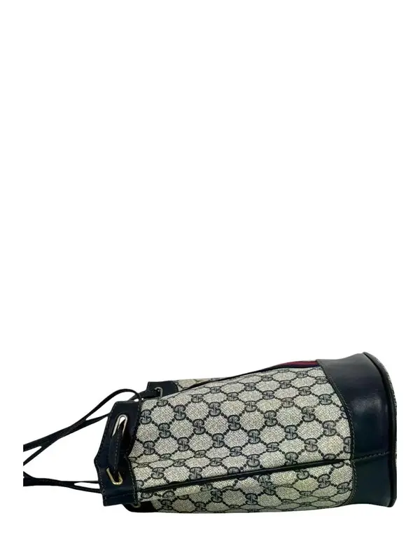Gucci Gg Supreme Web Bucket Bag - Neutrals