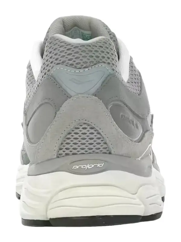 Saucony Progrid Omni 9 Sneakers - Grey