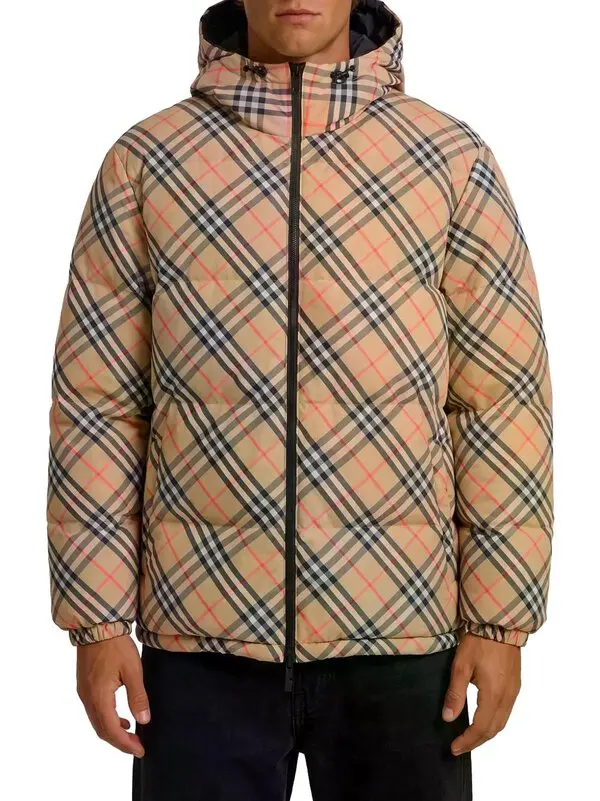 Burberry Reversible Snowdonia Check Down Jacket - Neutrals