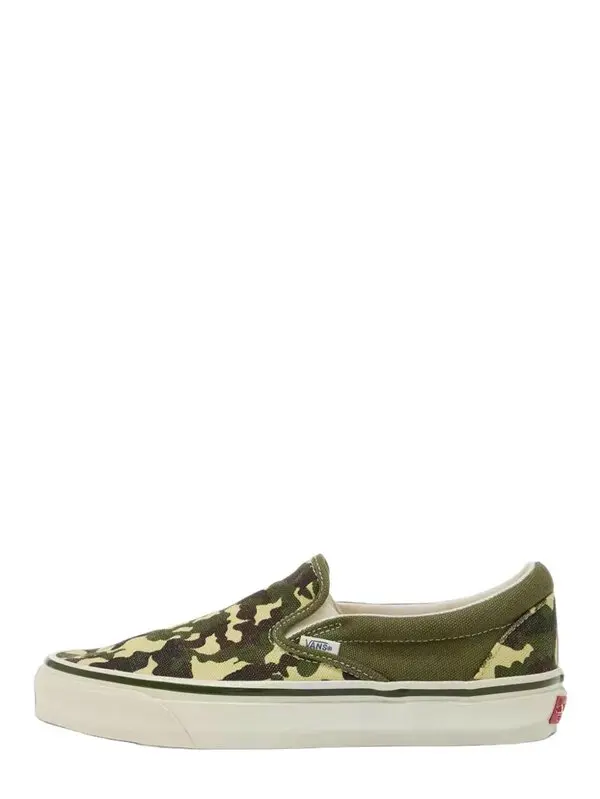 VANS Lx Classic Slip-on Camouflage Sneakers - Green