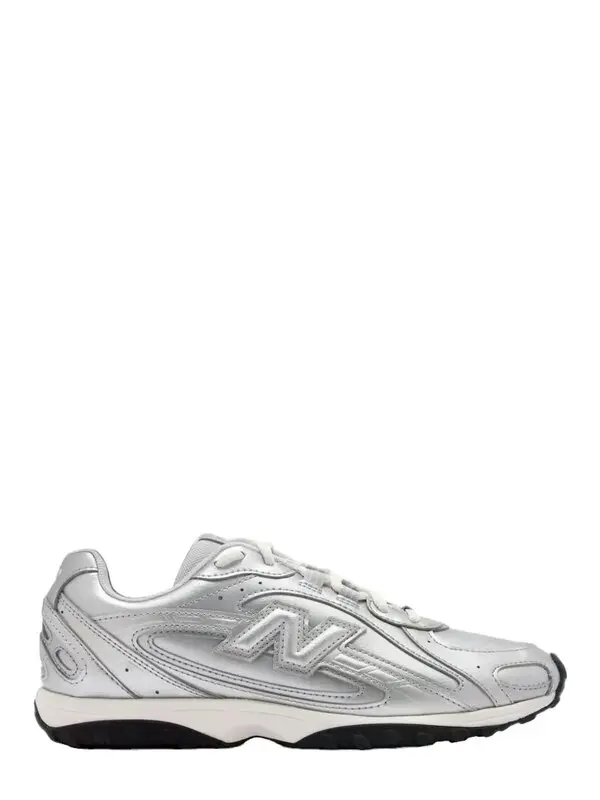 NEW BALANCE 204l Panelled Sneakers - Silver