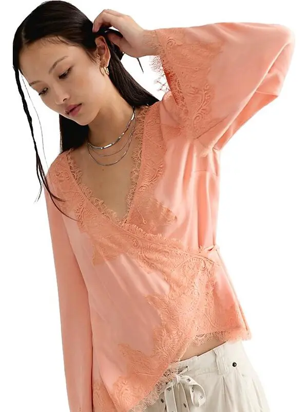 NIGEL PRESTON Wrap Around Me Top At - Almost Apricot