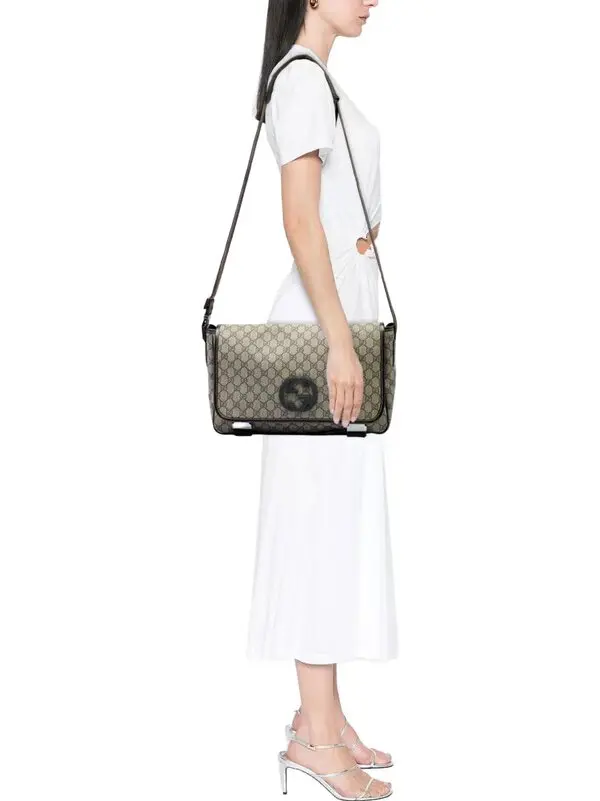 Gucci 2016-2026 Gg Supreme Interlocking G Crossbody Bag - Neutrals