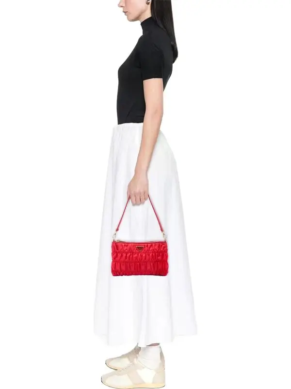 Prada 2000-2013 Tessuto Gaufre Shoulder Bag - Red