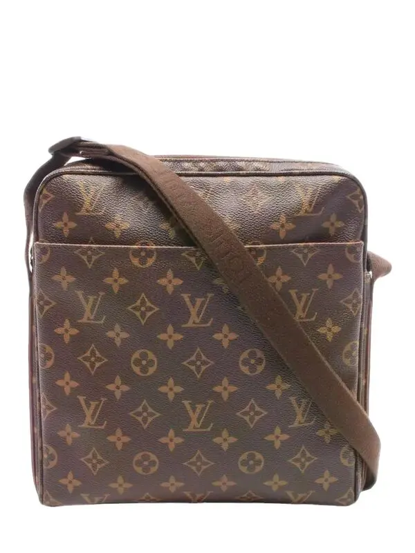 LOUIS VUITTON 2011 Trotteur Beaubourg Monogram Shoulder Bag - Brown