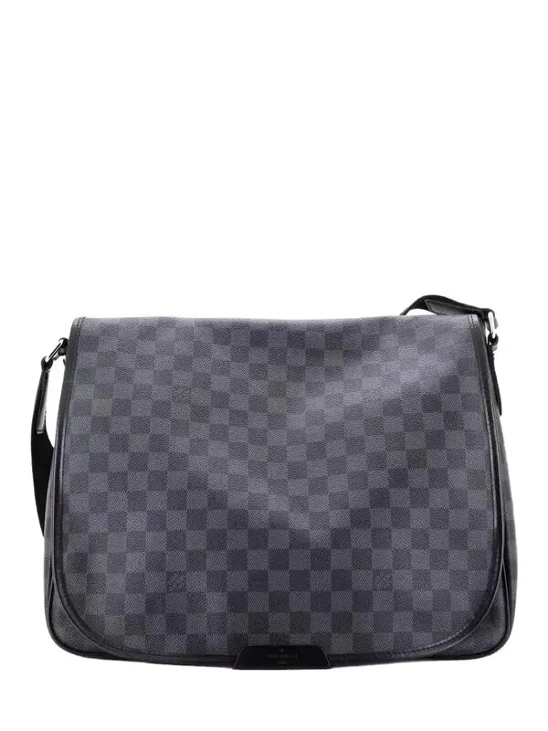 LOUIS VUITTON Daniel Messenger Bag Damier Graphite Gm Crossbody Bag - Black