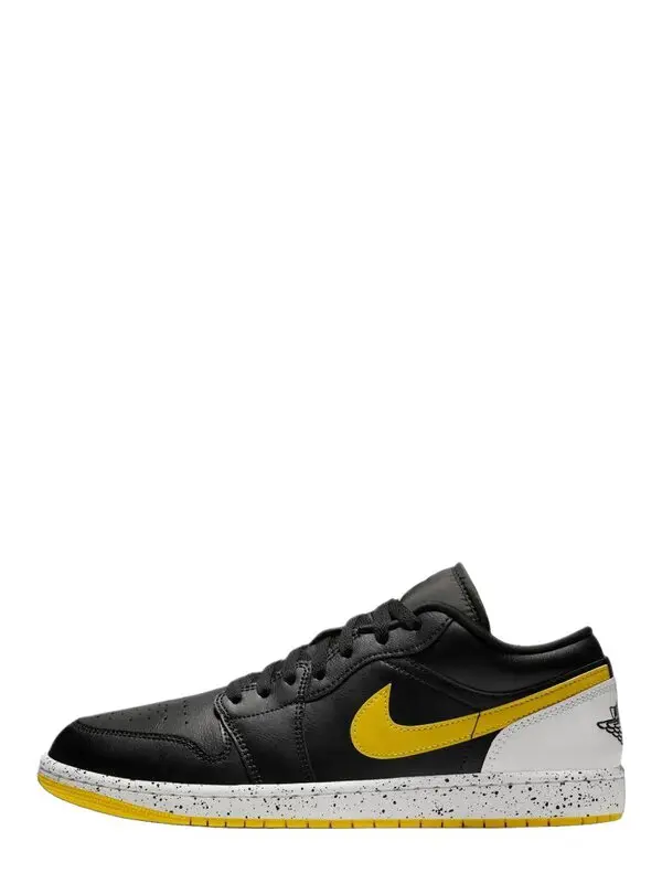 JORDAN Air 1 Low Se Sneakers - Black