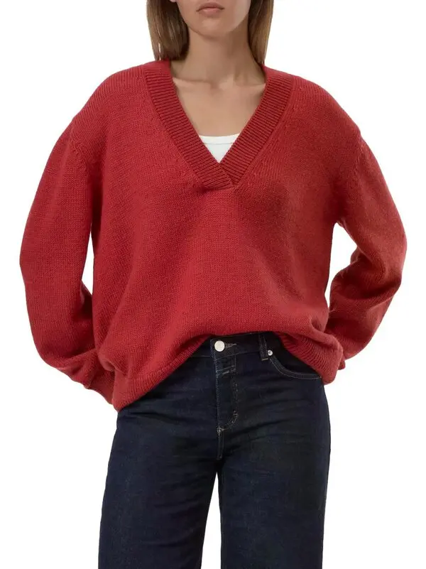 Closed V-neck Long-sleeve Sweater - Red