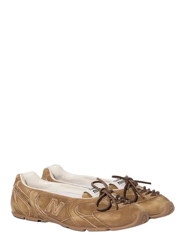 Miu Miu New Balance X 530 Sl Délavé Suede Ballerinas - Cinnamon