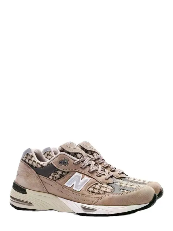 NEW BALANCE 991 Panelled Sneakers - Neutrals